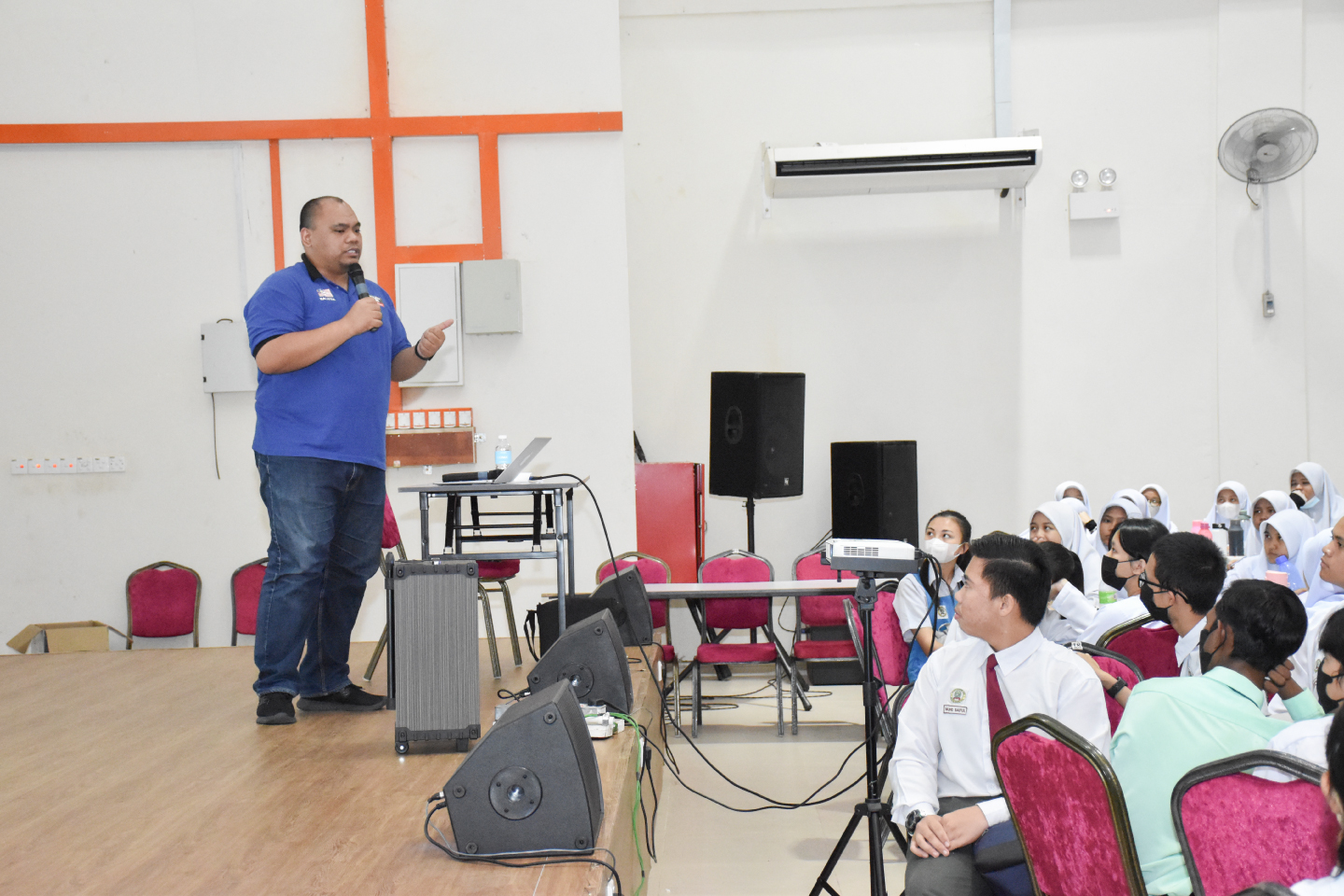 300 PELAJAR CALON SPM SMK BADIN DAPAT MANFAAT BENGKEL SKOR A SPM & NDP ...