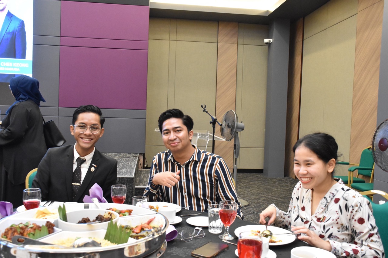 120 Alumni YSS Manfaatkan Perkongsian Perspektif Dasar Sumber Manusia ...